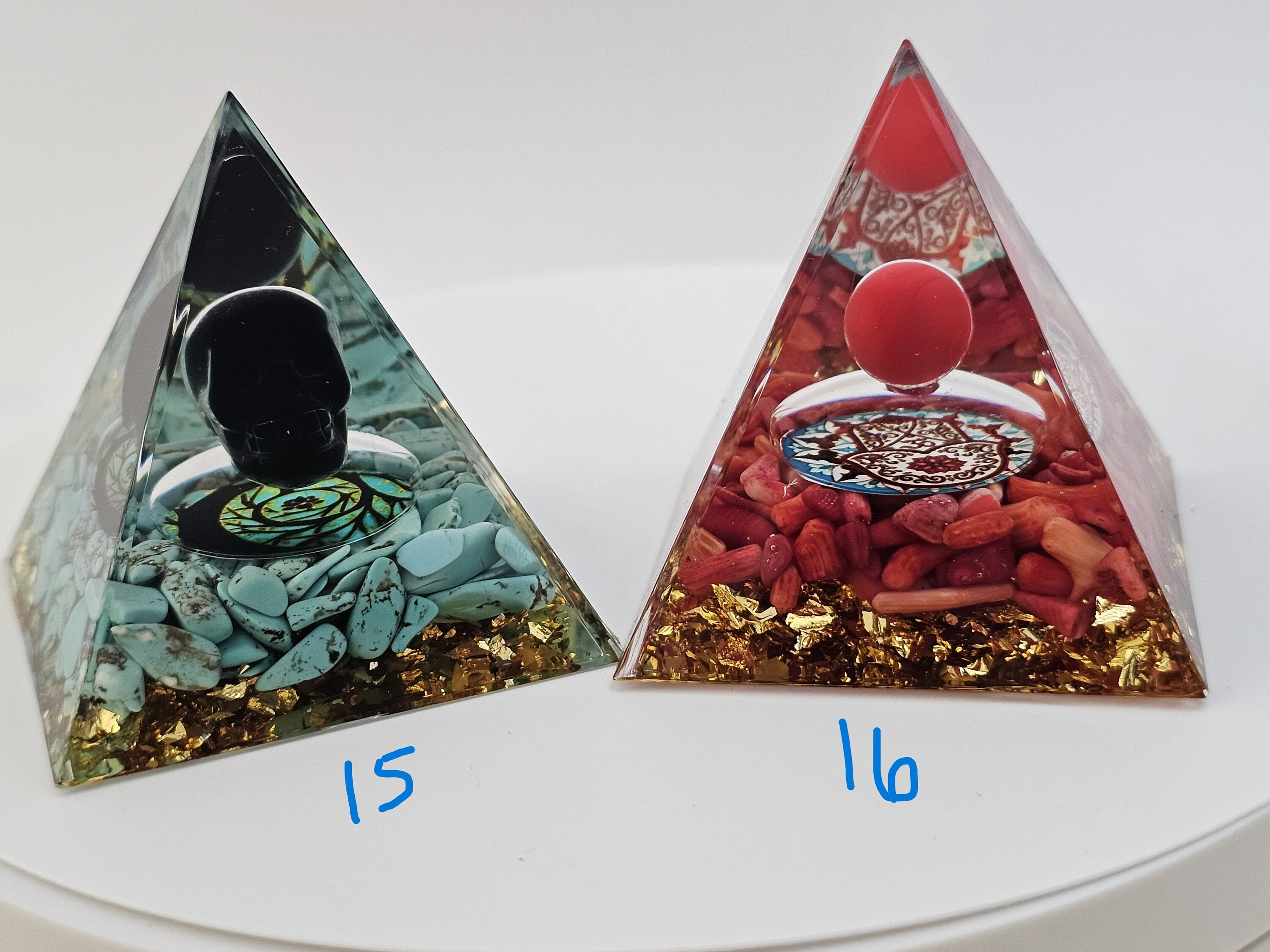 Resin Pyramid With Lighted Base,resin Pyramid,cool Gift,pyramid ...