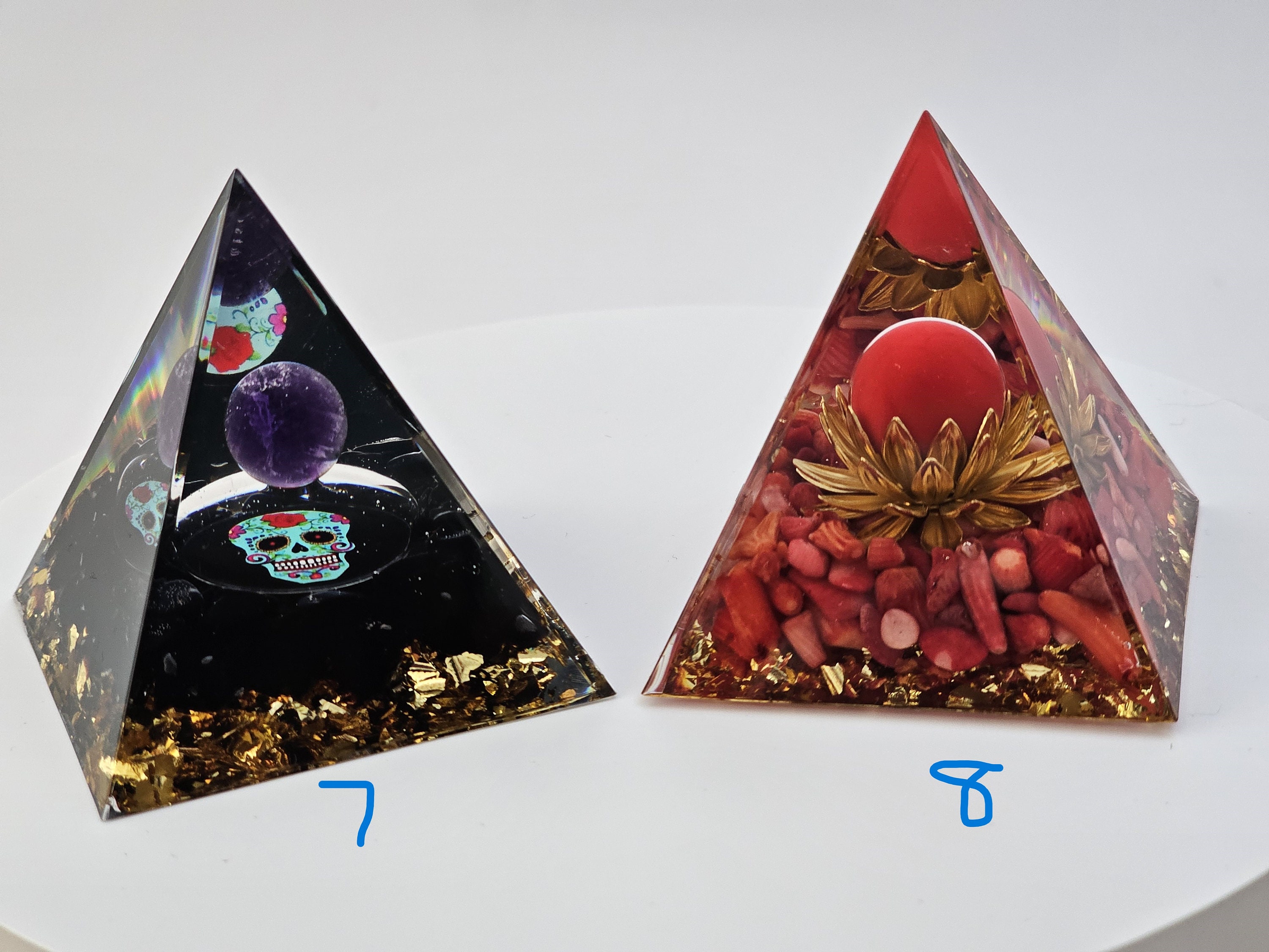 Resin Pyramid With Lighted Base,resin Pyramid,cool Gift,pyramid ...