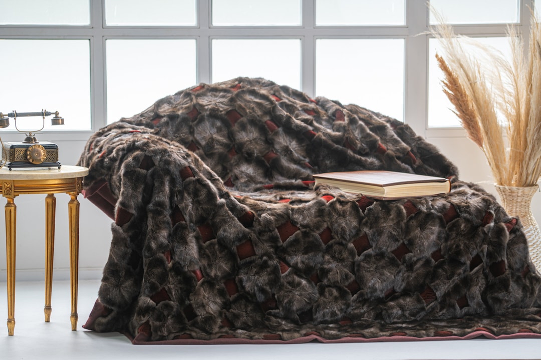 Sable Blanket/barguzin/daisy Shaped/handmade/home Accessories/luxury ...