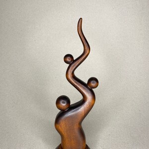 Wooden Abstract Family, Statue New Parents, Gift for Couple, Family ...