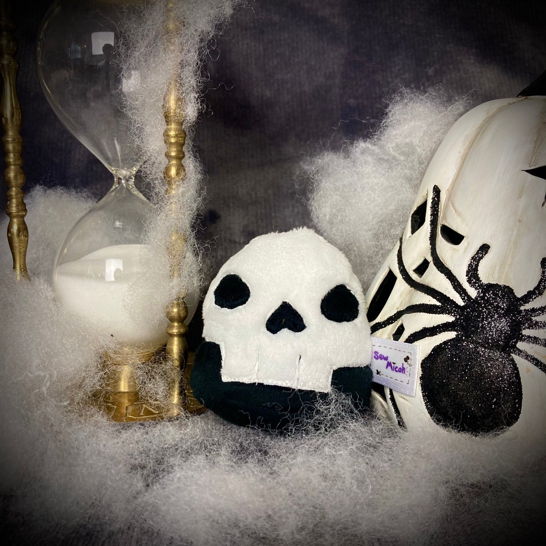 Skeleton Skull Keychain Plush - Etsy