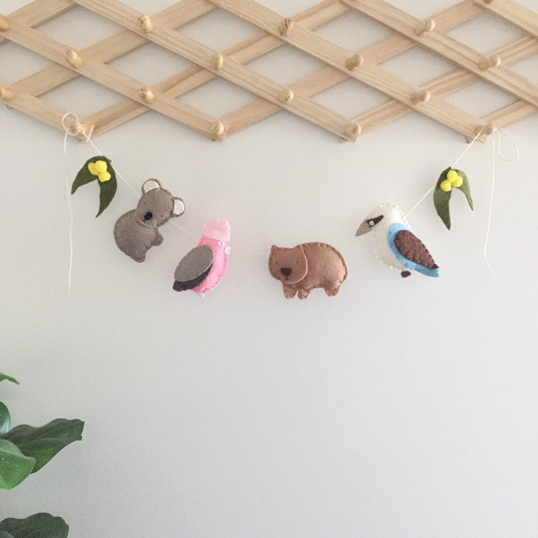 Australian Animal Bunting, Aussie Animals, Koala, Wombat, Galah ...