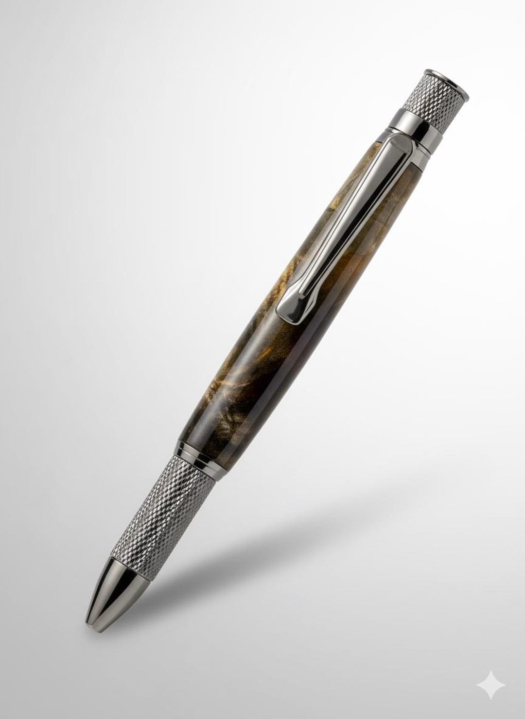 Industrial Chic: Green Maple Burl & Knurled Gunmetal Pen - Etsy