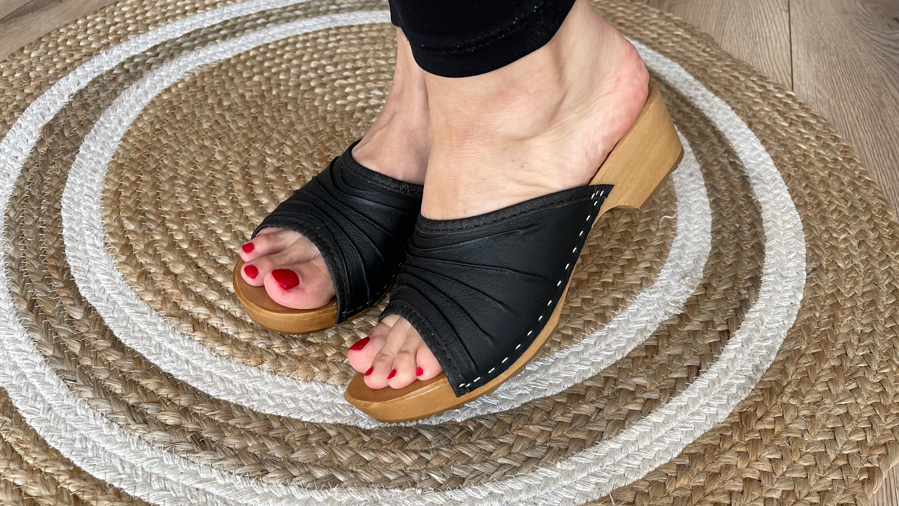Beautiful Fashionable And Stylish Clogs Womens Clogs Etsy
