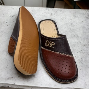 VIP Embroidered Gift: Stylish Men's Handmade Leather Slippers ...