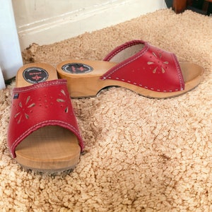 Beautiful Wooden Clogs Handmade Open Toe Clogs Cute and Stylish Women's ...