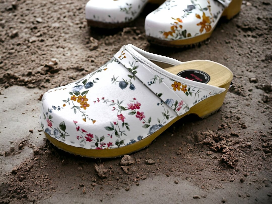 Real Leather Clogs Floral Natural Materials Flower Shoes Swedish Clogs ...