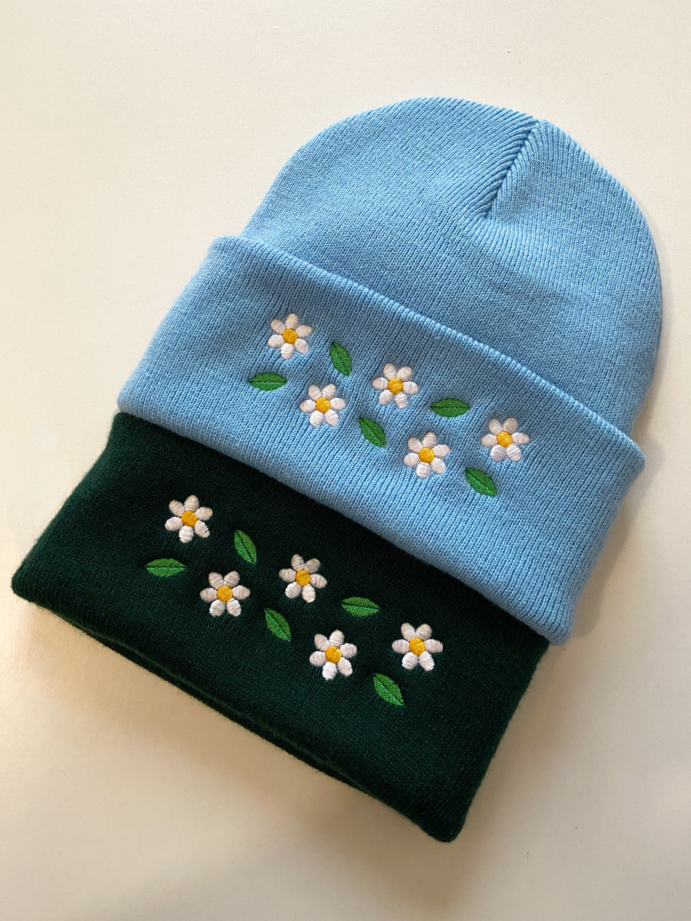 Daisy Beanie | Cute Gift Embroidered Flower - Etsy