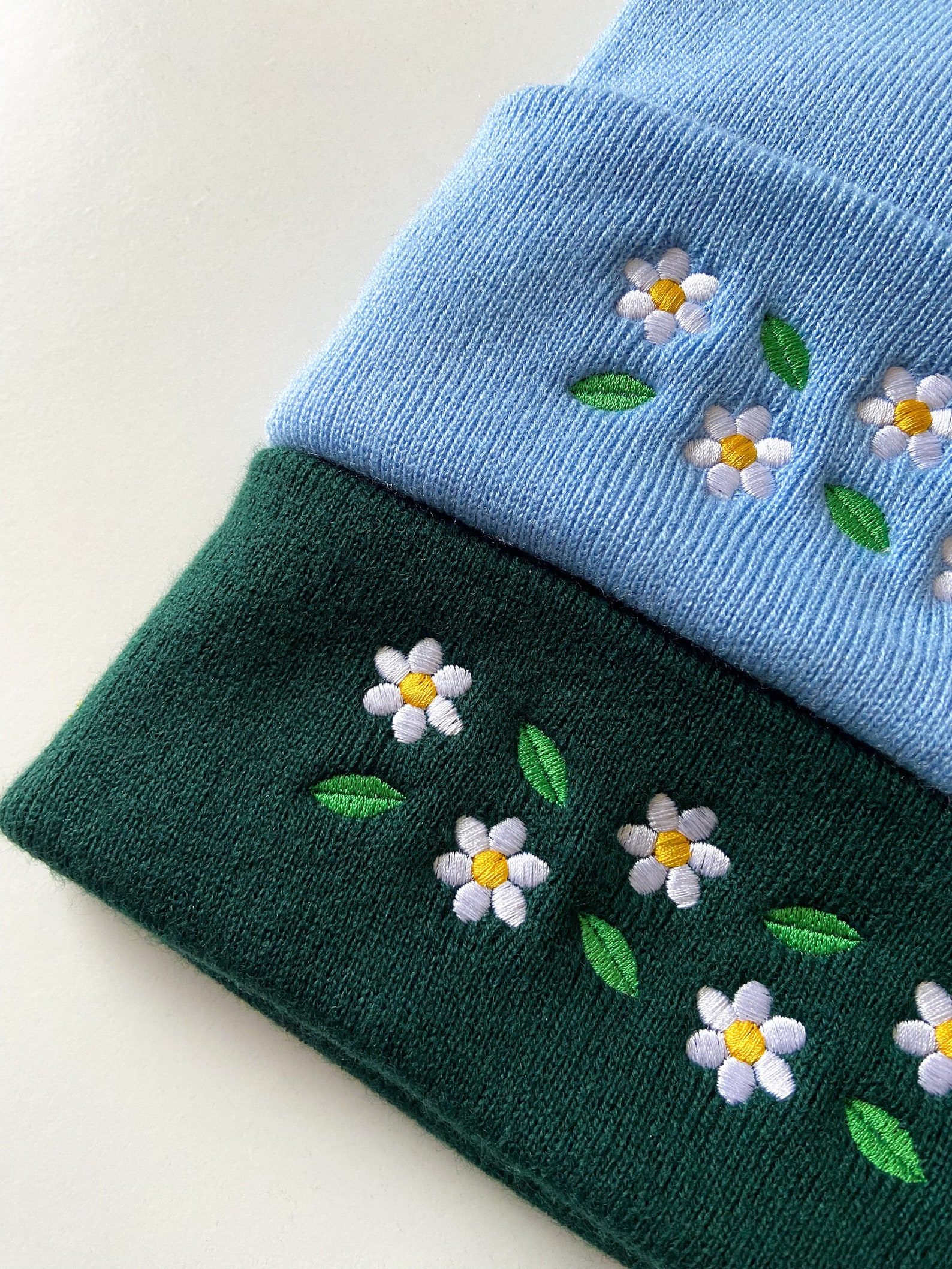 Daisy Beanie | Cute Gift Embroidered Flower - Etsy