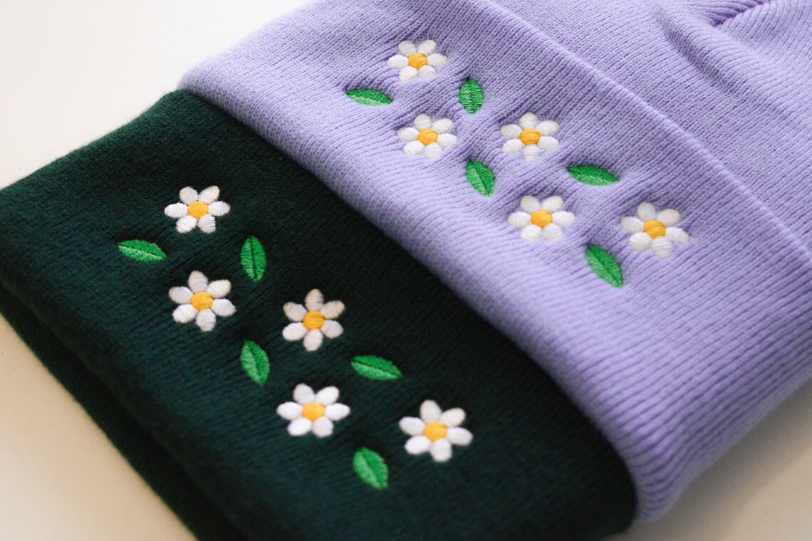 Daisy Beanie | Cute Gift Embroidered Flower - Etsy