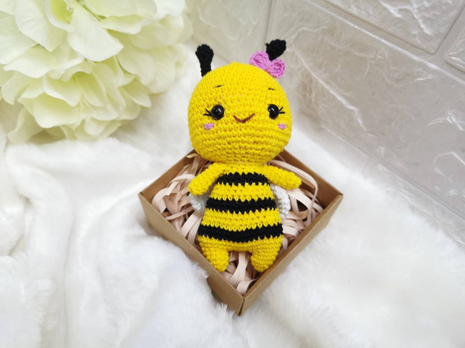 HANDMADE ITEM : Tiny Bee / Crocheted Mini Bee / Little Bee / - Etsy