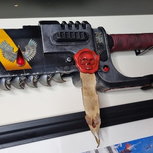 40k Chainsword | Life Size Cosplay - Etsy