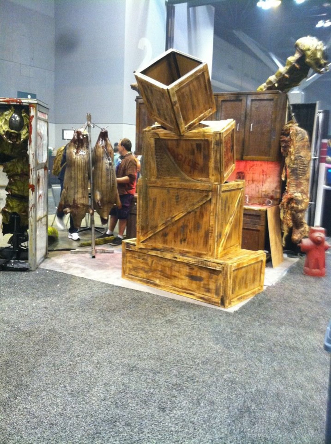 Animatronic Mechanical Falling Boxes - Etsy