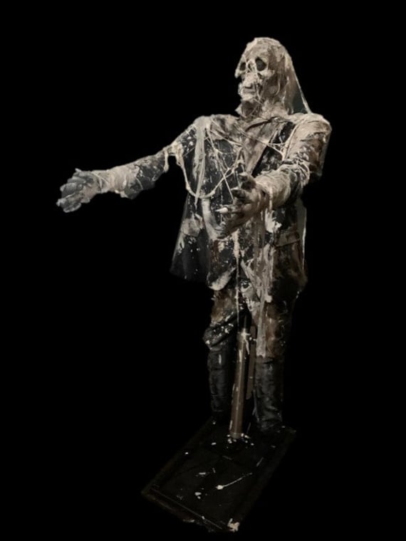 Deluxe Cemetery Lifter - Etsy