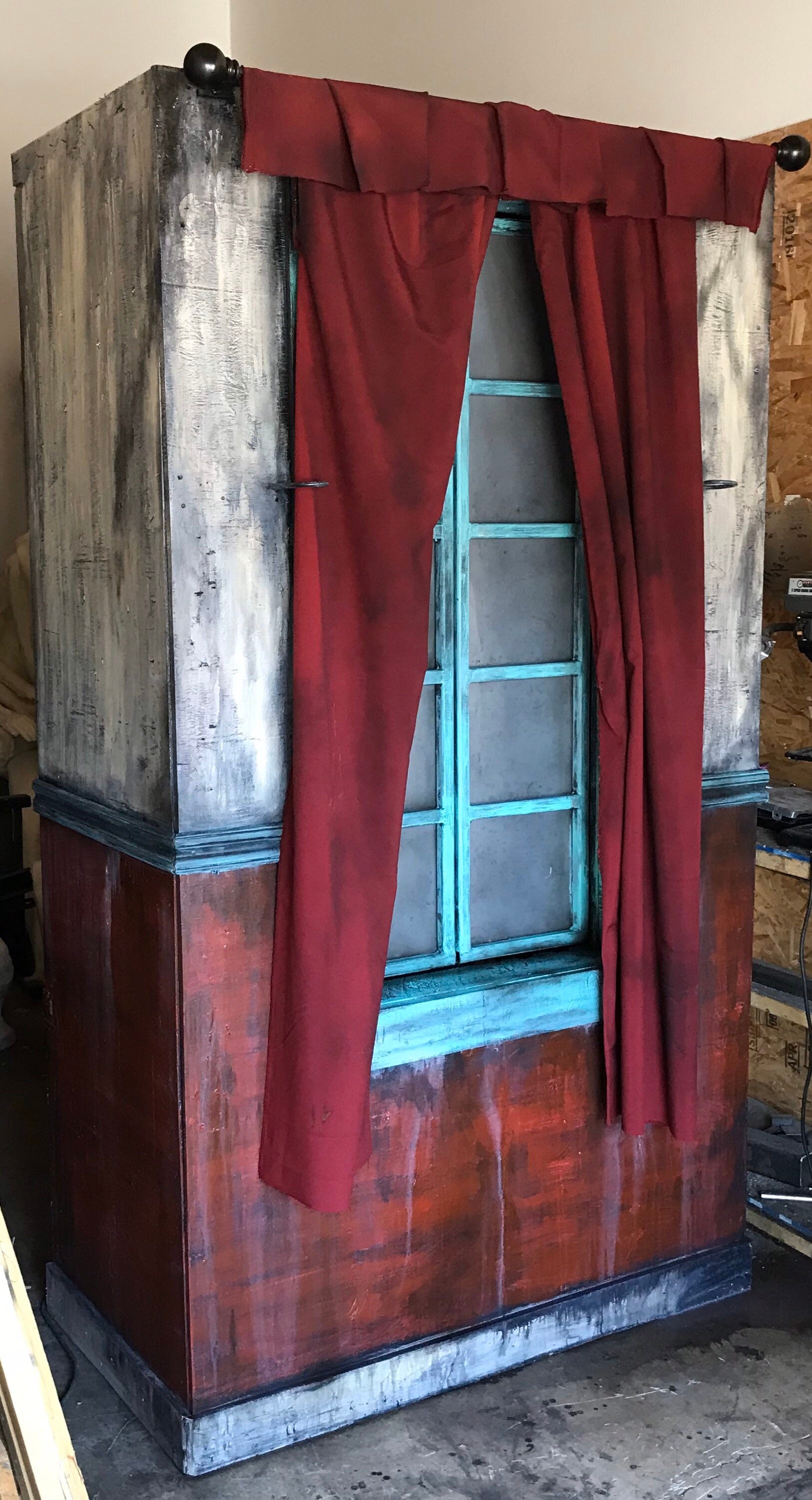 Storm Window and Spirit Popper Animatronic - Etsy