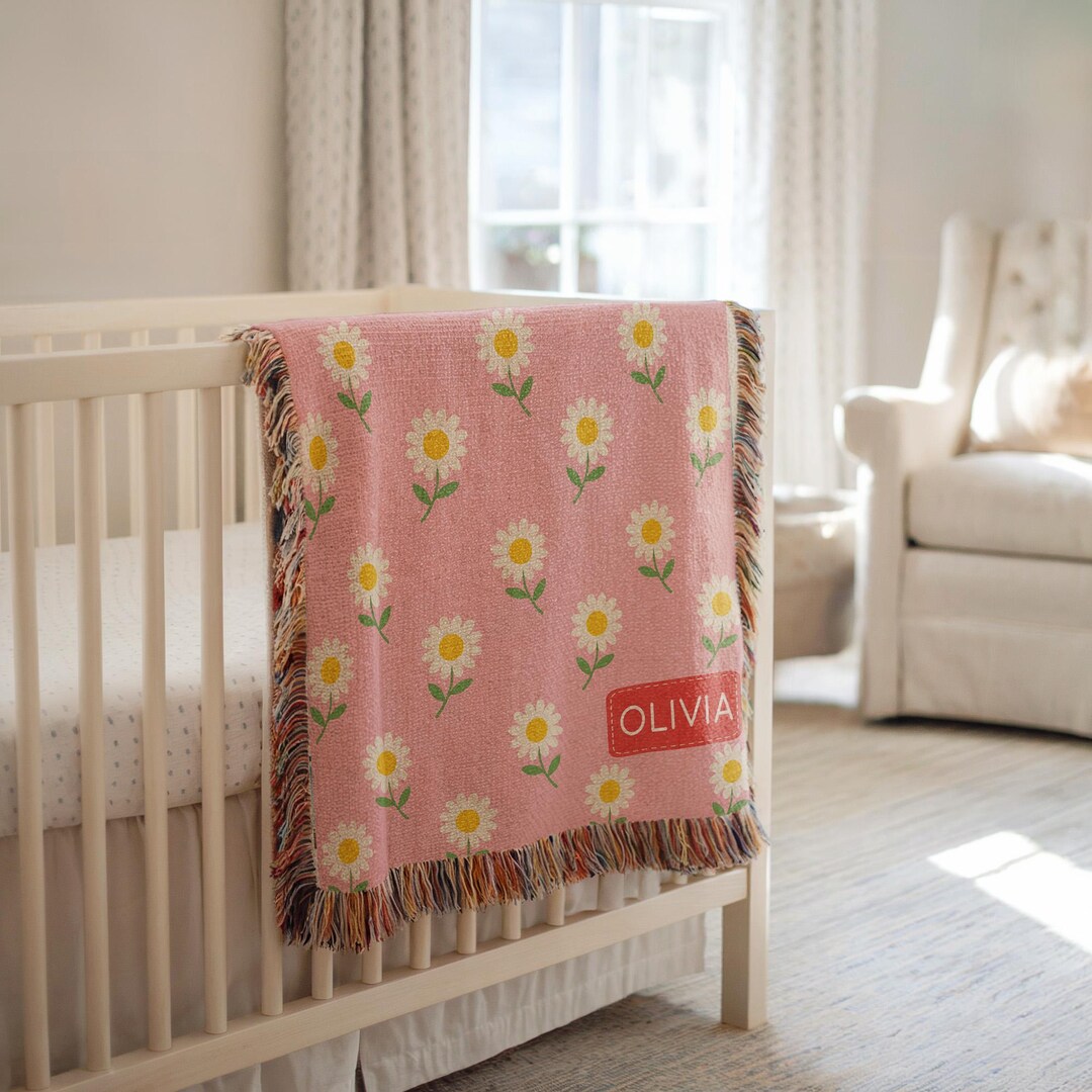 Personalized Daisy Baby Blanket, Pink Floral Name Throw for Girls ...