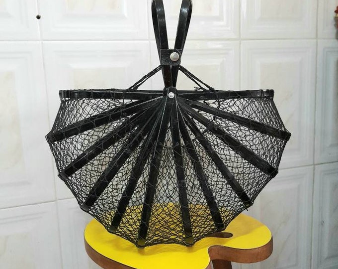 Vintage Japanese Collapsible Fishing Net Bamboo Basket Handbag. Retro ...