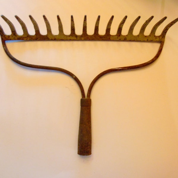Vintage Rake - Etsy