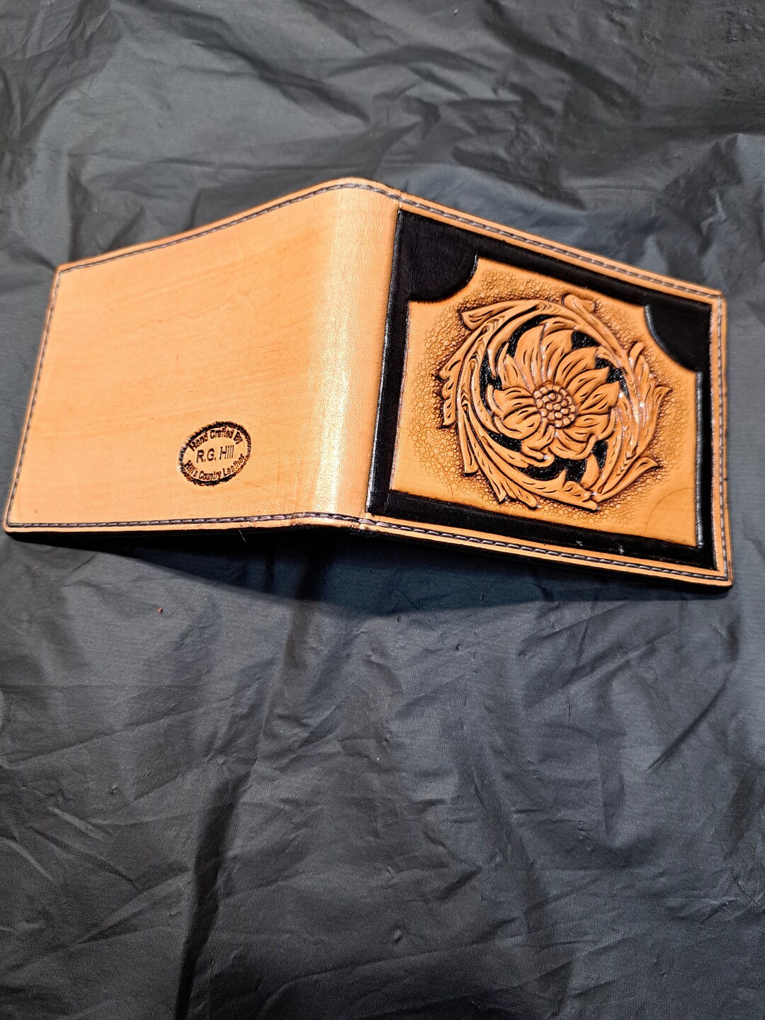 Leather Bi-fold Wallet / Hand Tooled and Dyed - Etsy