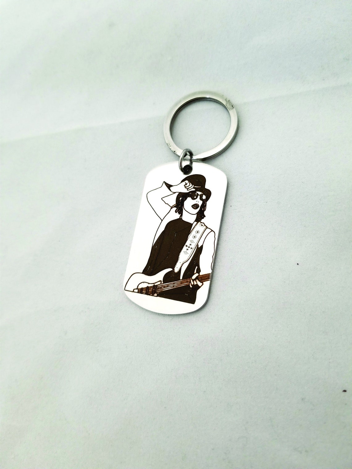 Custom Keychains, Writing, Symbols or Pictures. - Etsy