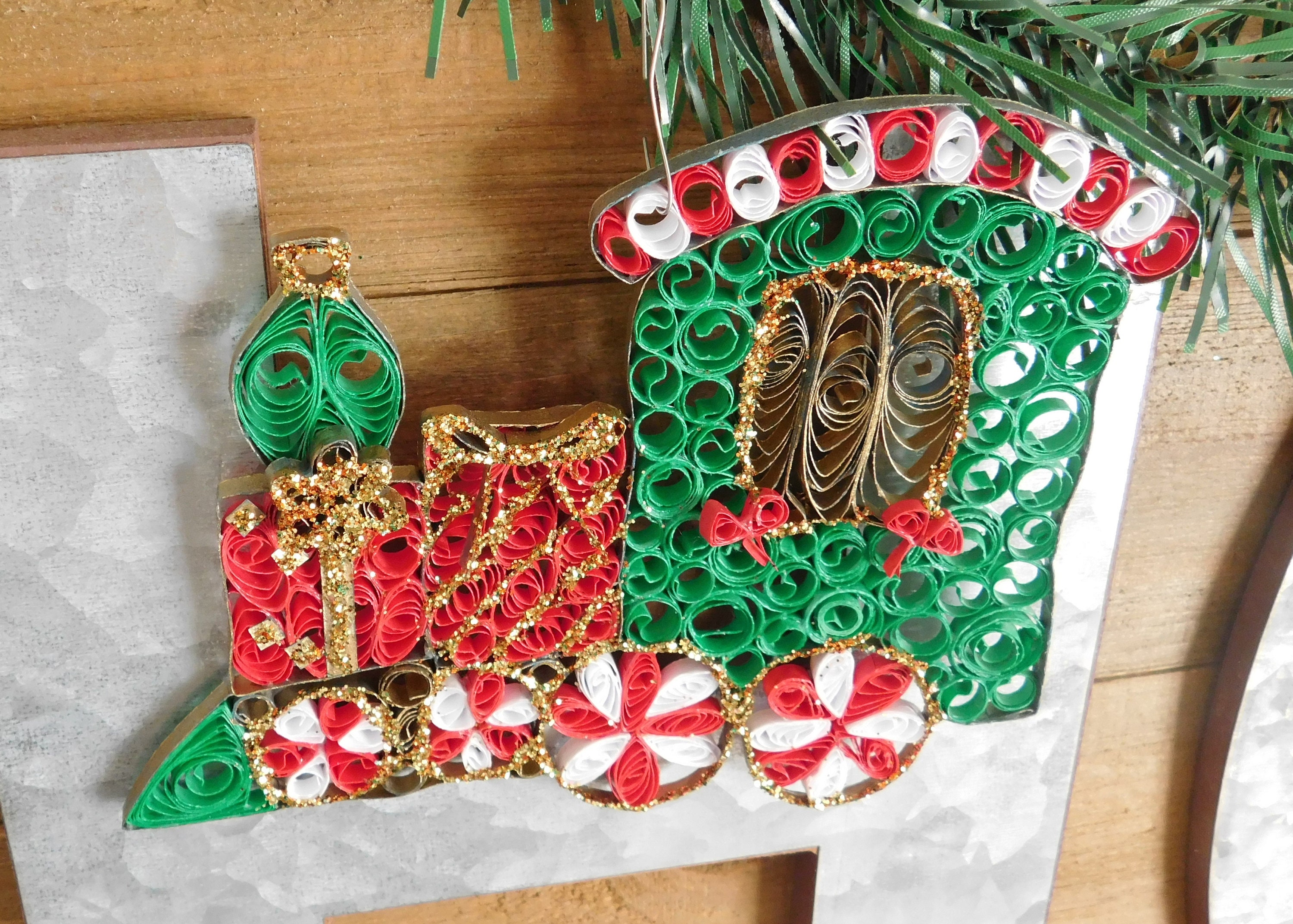Quilled Paper Christmas Ornament Traditional Train Gold Trim - Etsy UK