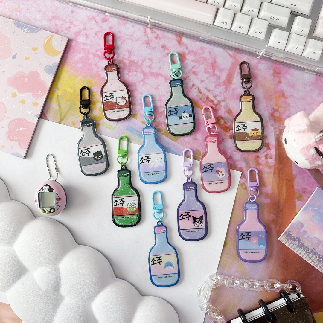 Kawaii Soju Glitter Keychains | Sanrio Keychains | Soju Keychains ...