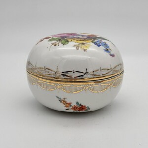 Antique German Meissen Porcelain Floral Bouquet Trinket Jewelry Gift ...