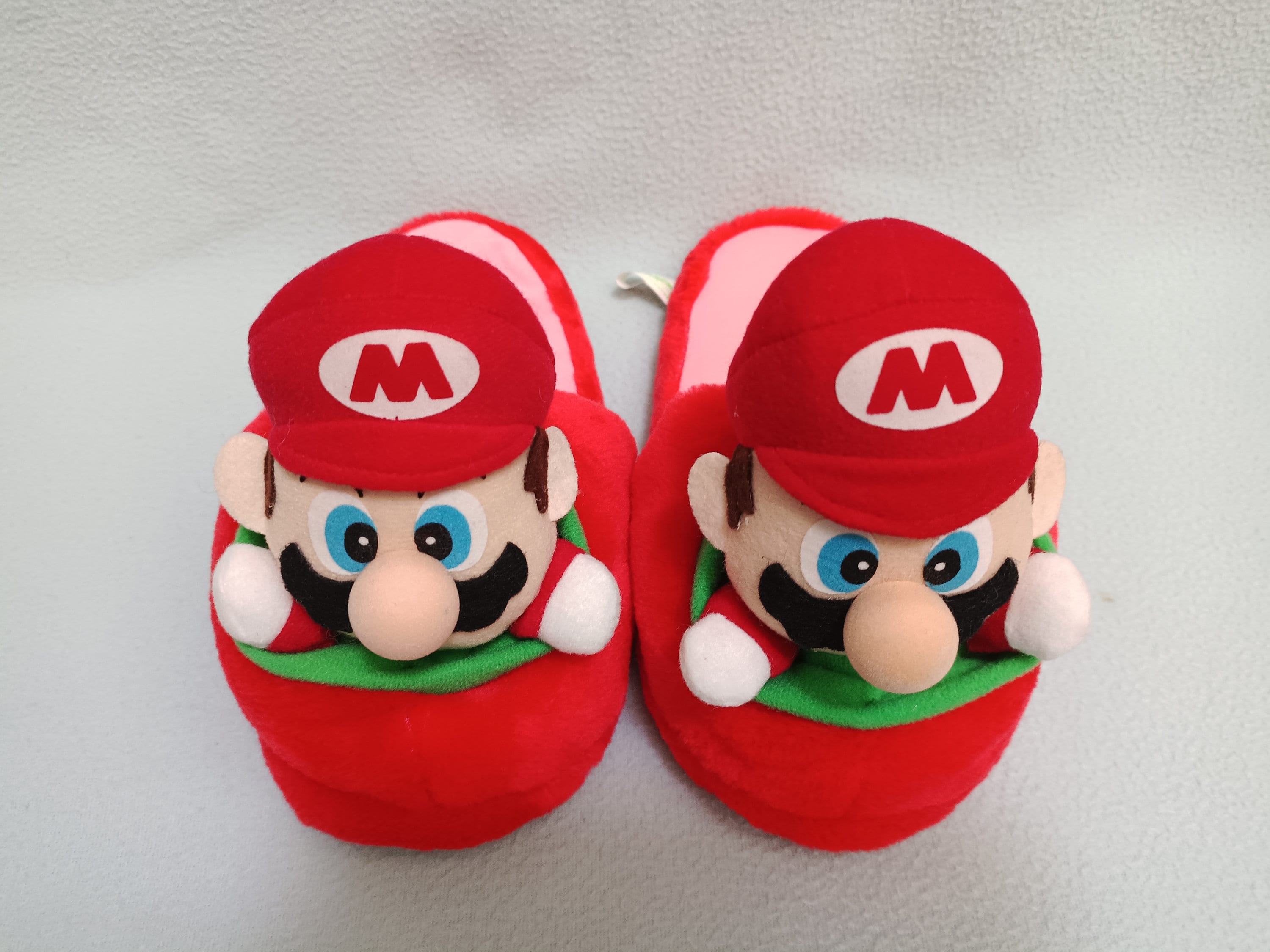 1993 Vintage Super Mario Plushy Slipper / Banpresto Nintendo Japan Cute ...