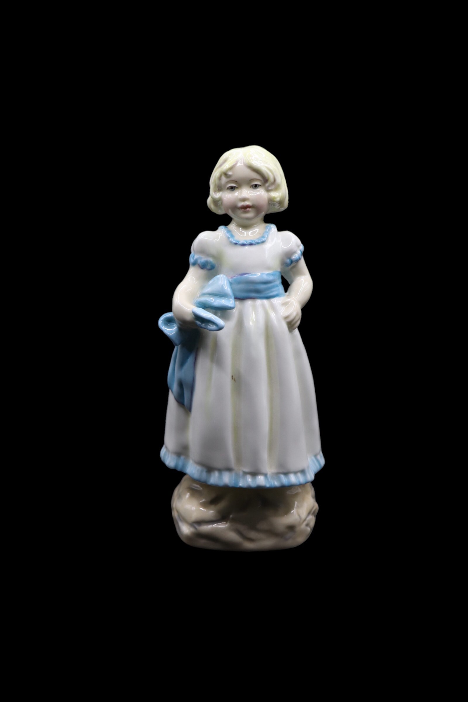 Royal Worcester mondays Child is Fair of Face Porcelain Figurine 3257 ...