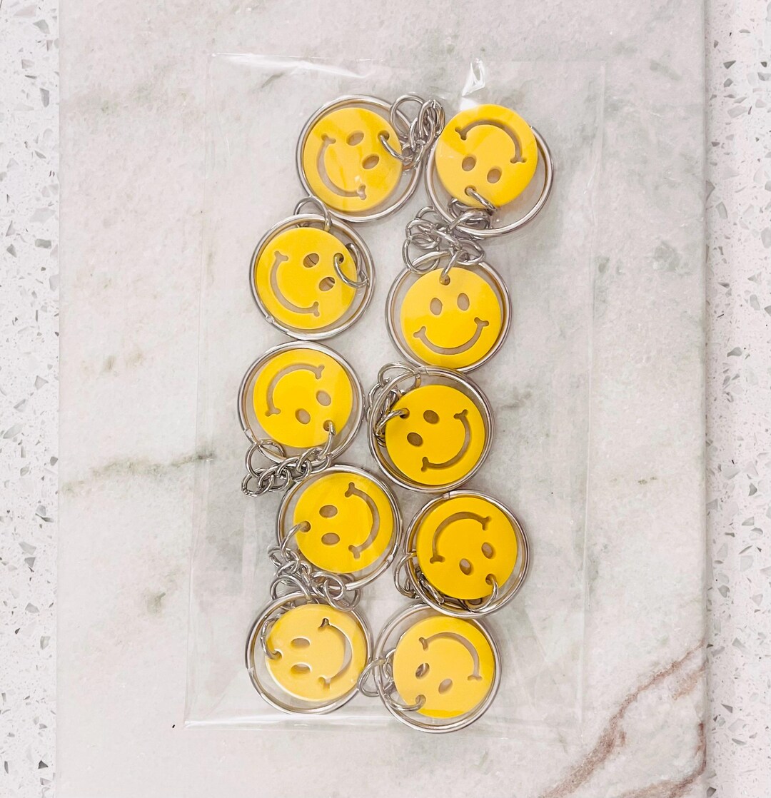 10 Pack Mini Happy Face Keychains | Bright Smiley Keychains | Happy ...