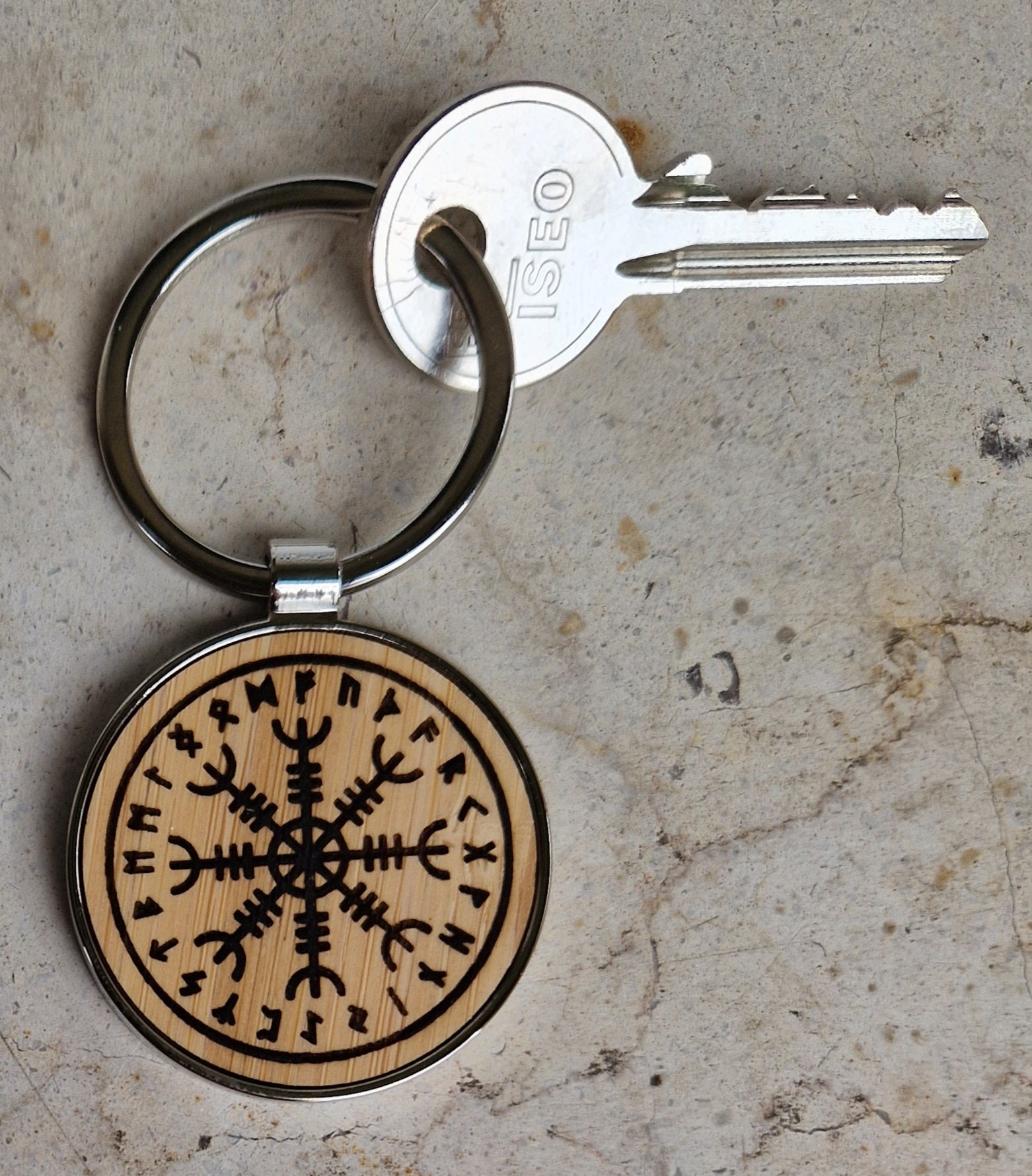 Viking Key Ring Aegishjalmur or Runic Helm of Awe, in Wood and Metal ...