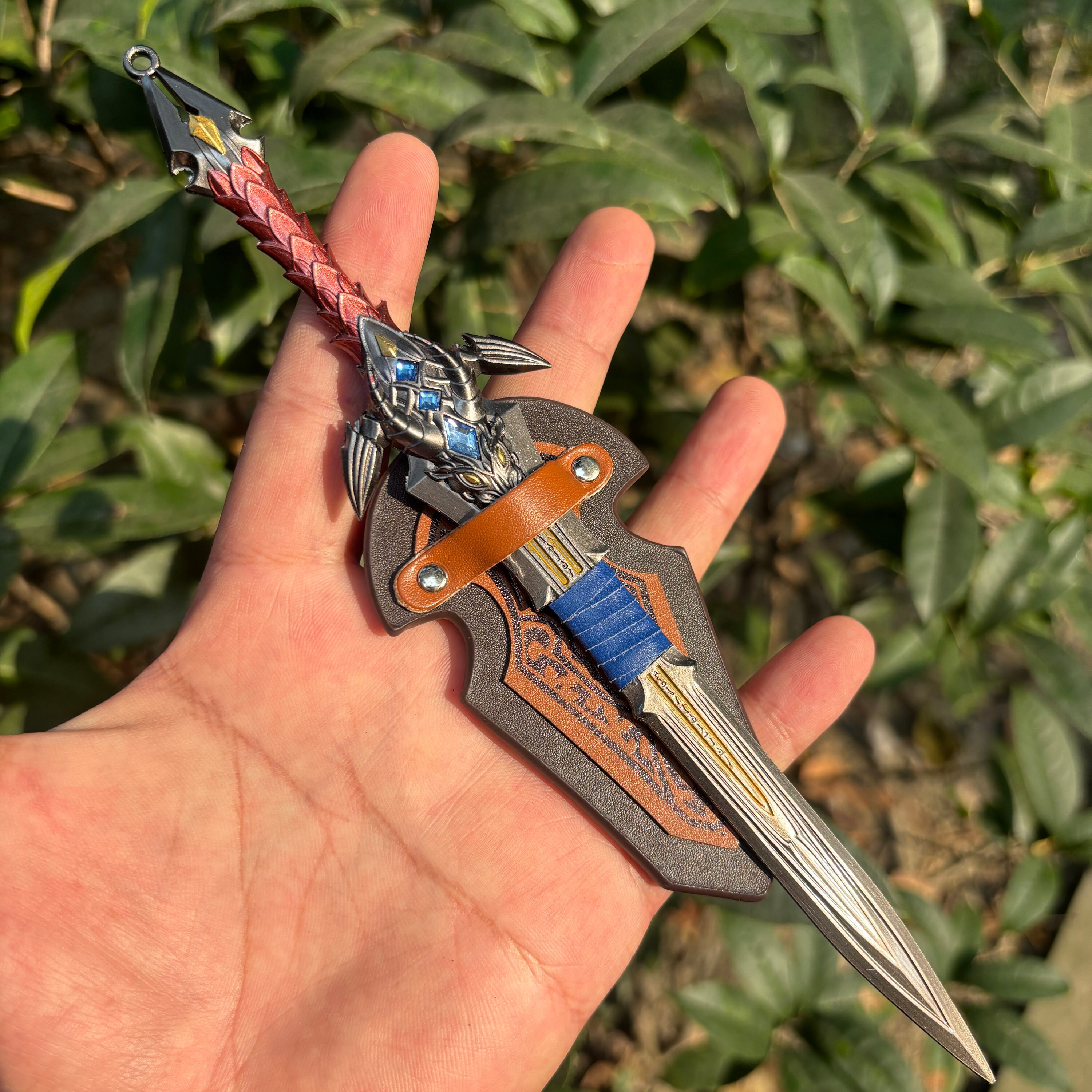 8.66''world of Warcraft Peripherals, Lich King's Frostmourne, Ymiron's Shattered Shackle, King ...