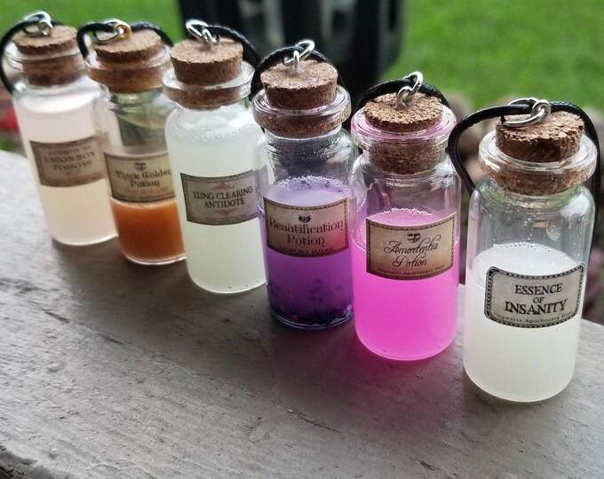Potion Bottle Resin Glow in the Dark Necklace - Etsy