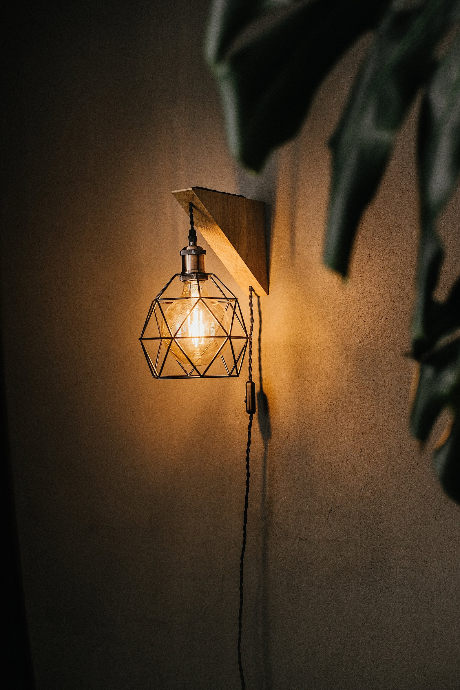 Handmade Wall Lamp of Oak Wood Edison WT With E27/E26, Wooden Wall Lamp ...