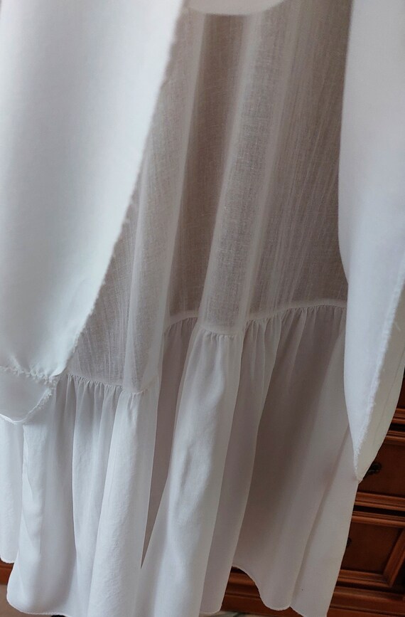 1970s Italian vintage white cotton layered summer sl… - Gem