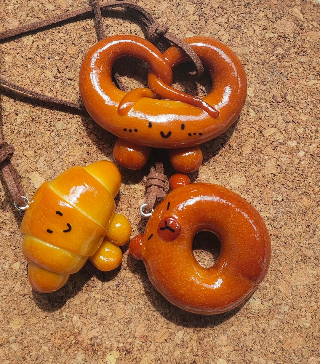 Real Bread Bag Charm - Preserved Mini Croissant & Pretzel Keychain ...