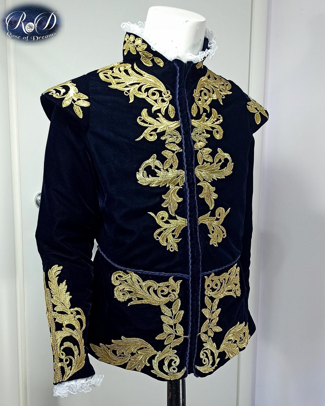 Renaissance Jacket for Men – Velvet & Gold Embroidery Costume - Etsy