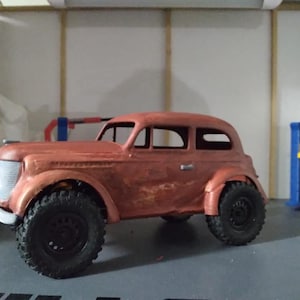 The Saloon Body Multiple Chassis - Etsy