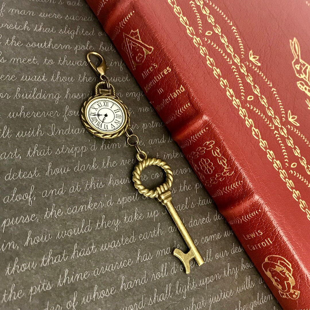 Gothic Keychain Charm, Pocket Watch Purse Skeleton Key, Steampunk Gift ...