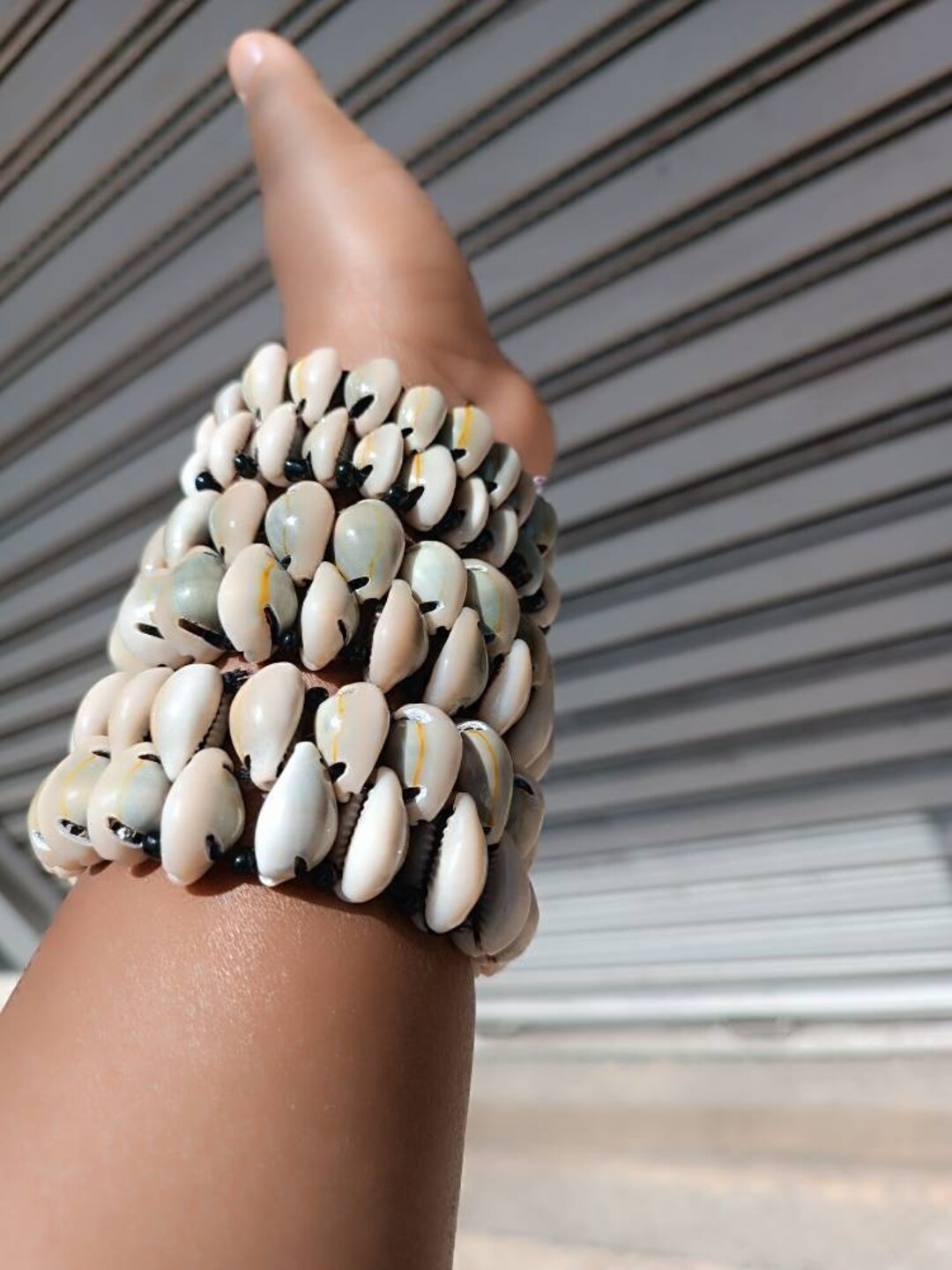 African Cowrie Shell Bracelets , Elastic Cowrie Shell Bracelets ...