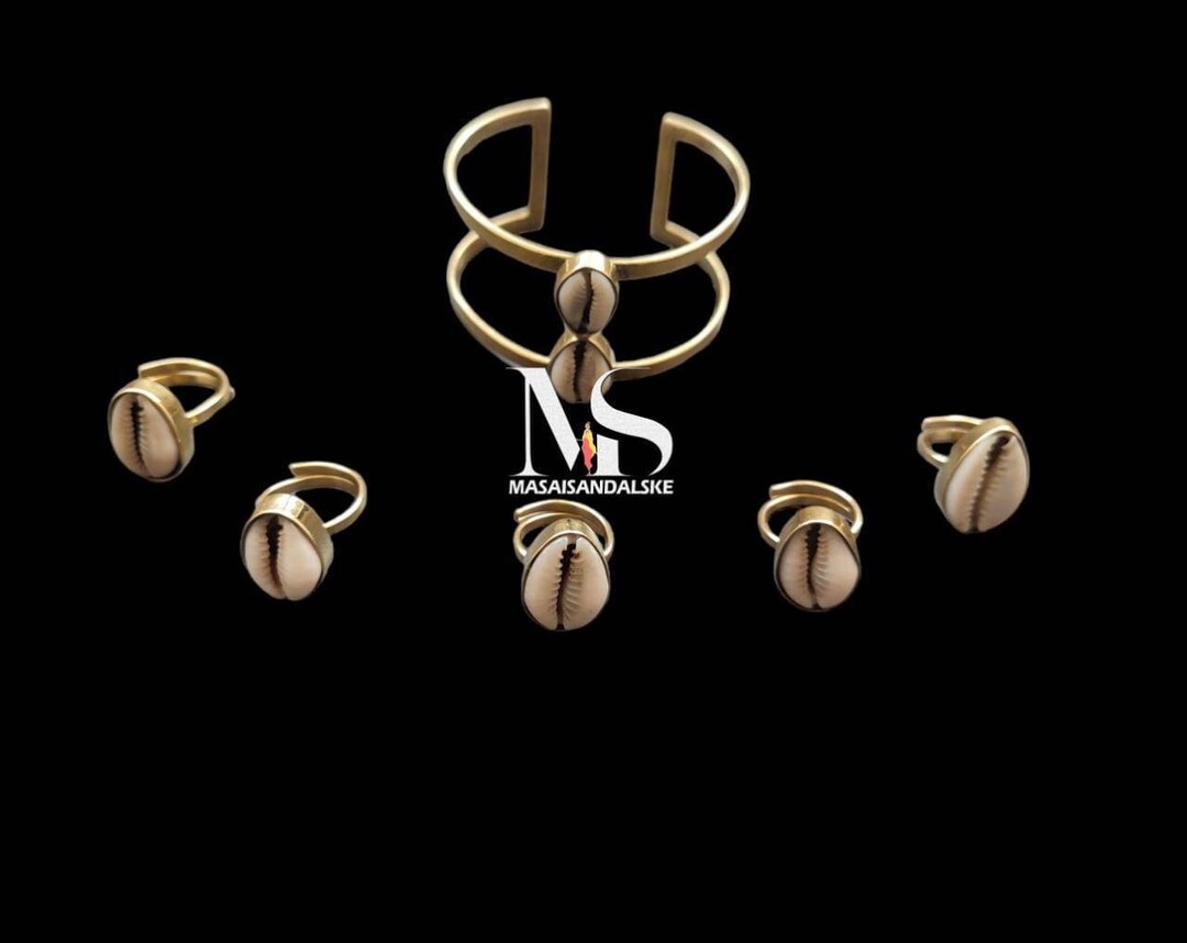 Cowrie Shell Bracelets ,african Brass and Cowrie Rings, Wholesale Brass ...