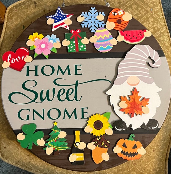 Interchangeable Gnome Welcome Sign