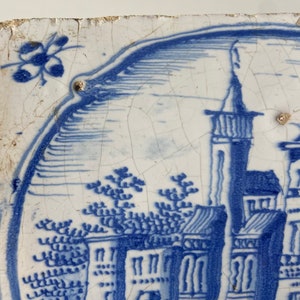 17th Century Delft Tile Castle With Some Ducks in a Circle Harlingen ...