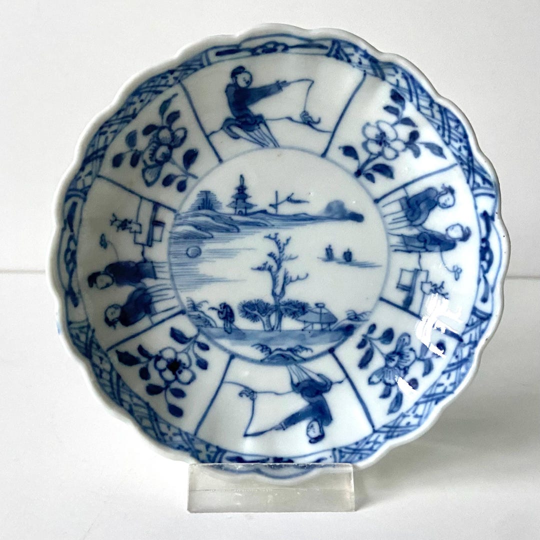 Chinese Porcelain - Saucer - Kangxi - 18th Century - Fishing - Blue and ...