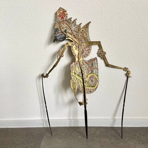 Wayang Kulit Doll Indonesia Antique Late 19th to Early 20th Century ...