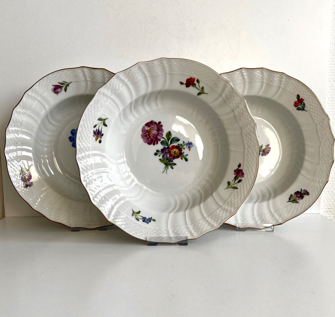 Set of 3 Royal Copenhagen Saxon Flower With Gold Rim Deep Plates #493 ...