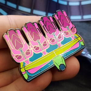 Hydra Dorney Park, Floorless Roller Coaster Enamel Pin Badge, Bolliger ...