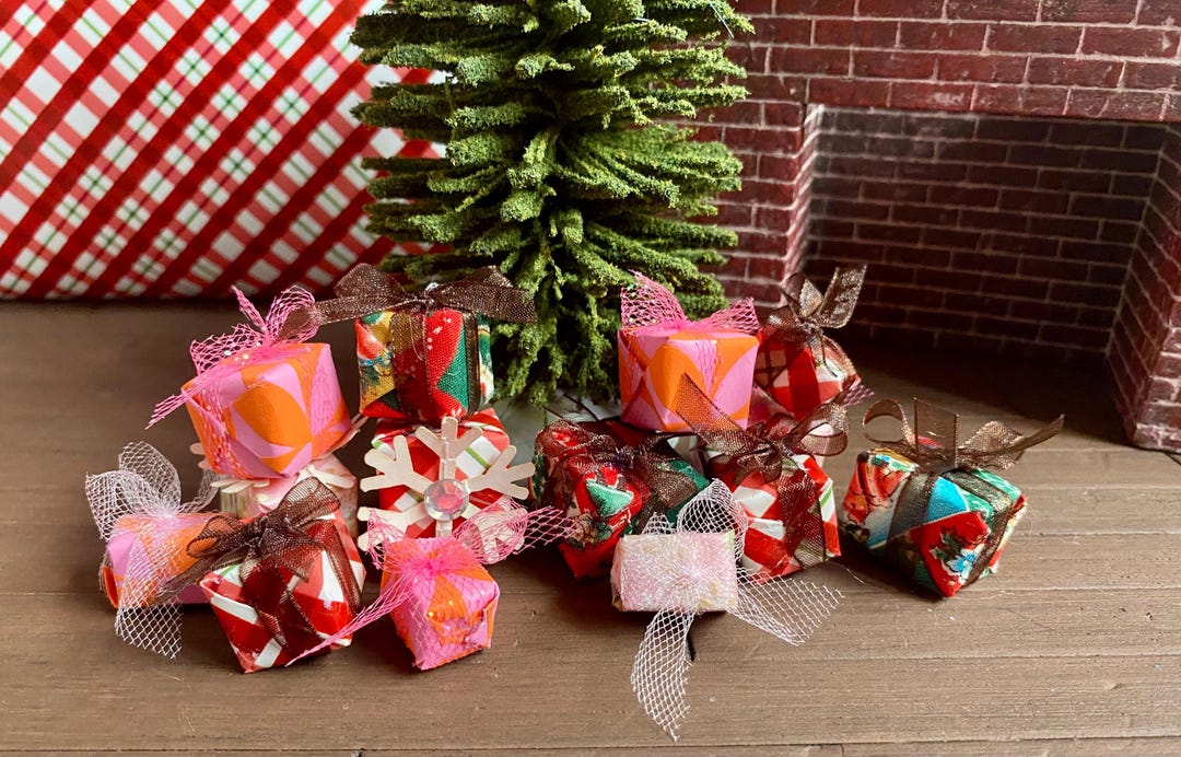 Miniature Christmas Presents (10 Count) - Etsy