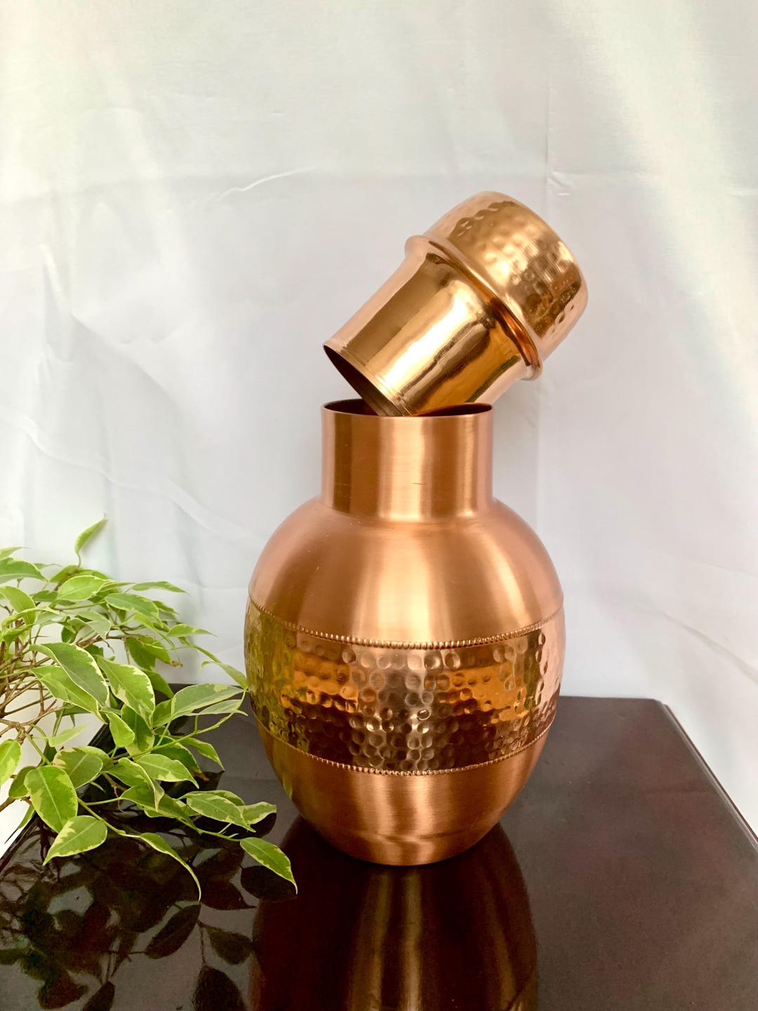 Pure Copper Hammered Silk Finish Bedside Water Bottle With Inbuilt ...