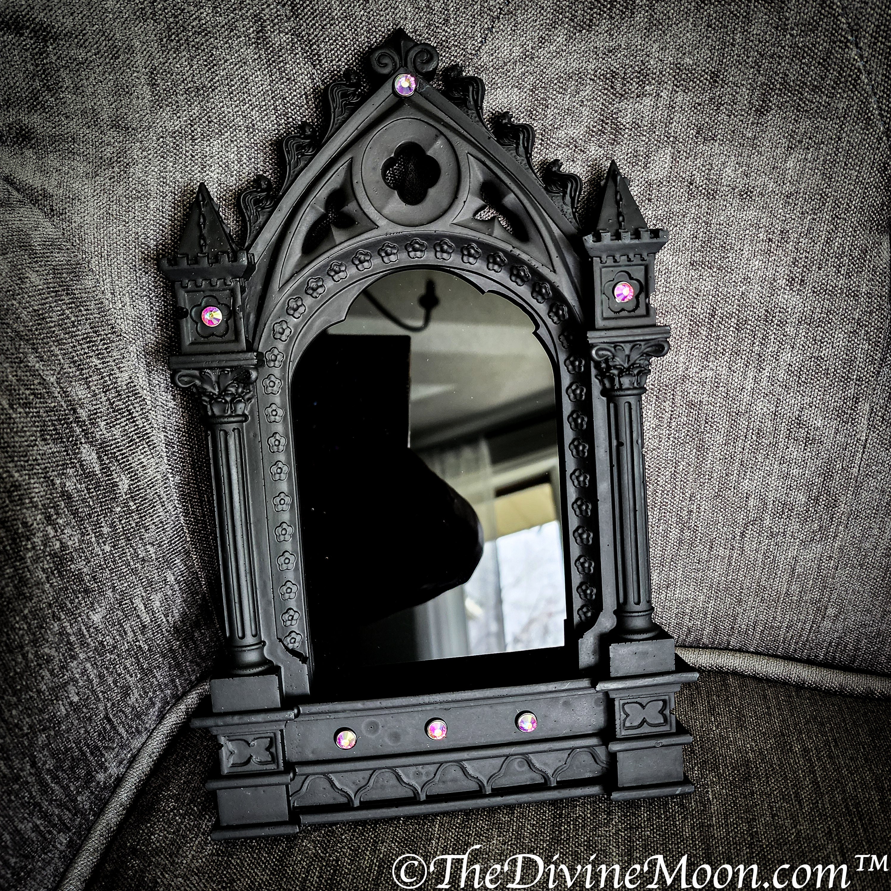 Gothic Vintage Style Scrying Mirror, Fortune Telling, Psychic, Scrying ...
